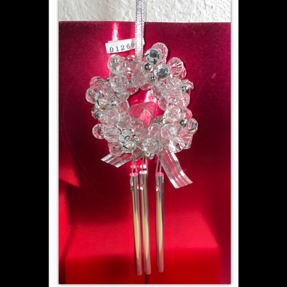 Avon | Holiday | Vintage Avon Exclusive Collection 2 Pcs White Beaded ...